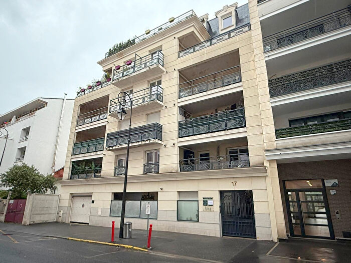 Appartement à vendre - Le Plessis-Trévise, Centre-ville, Orly Parc - 2 pièces - 1 chambre