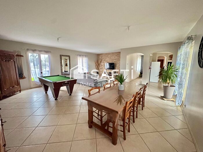 Maison à vendre - Saint-Léger-de-la-Martinière - 6 pièces - 3 chambres