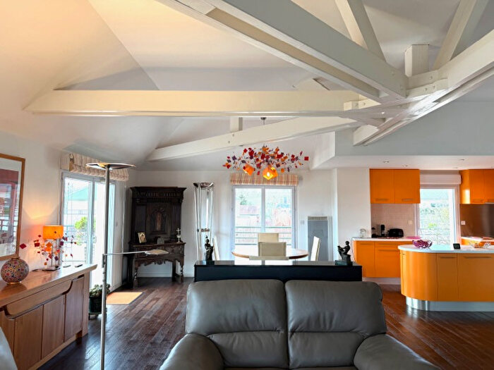 Appartement à vendre - Orléans, Saint-Marc, Faubourg Bourgogne - 4 pièces - 2 chambres