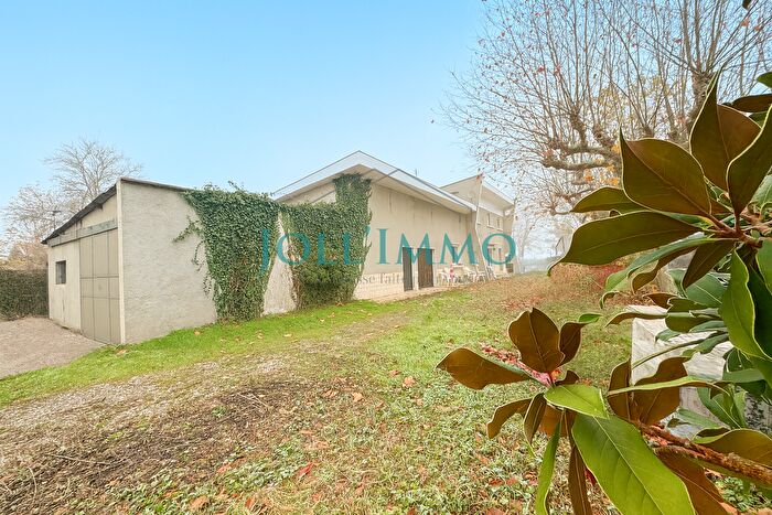 Maison à vendre - Décines-Charpieu, Rize - 6 pièces - 3 chambres