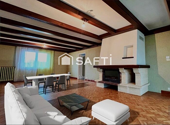 Maison à vendre - Le Monastère - 5 pièces - 4 chambres