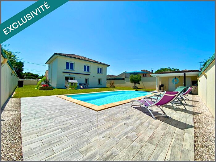 Maison 6 pièces à Villeneuve-sur-Lot, Sainte-Catherine, à vendre
