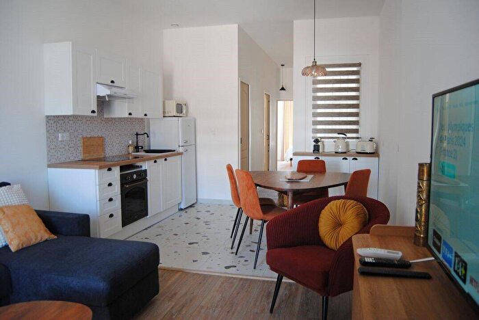 Appartement 2 pièces à Centre Historique, Montpellier, à louer