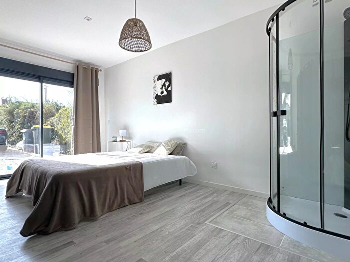 Appartement à louer - Lescure-dAlbigeois - 1 pièce - 4 chambres