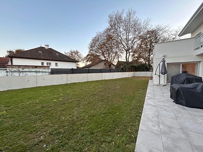 Appartement à louer - Serres-Castet - 4 pièces - 3 chambres