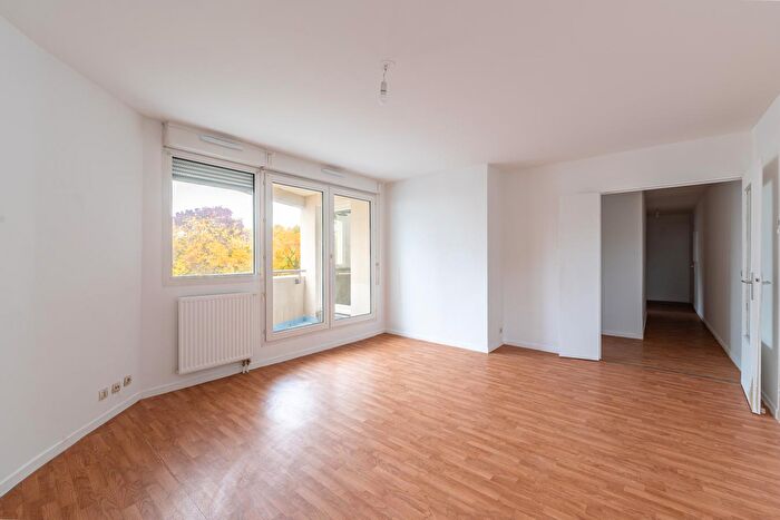 Appartement à louer - Alfortville, Mairie, Gare - 3 pièces - 2 chambres