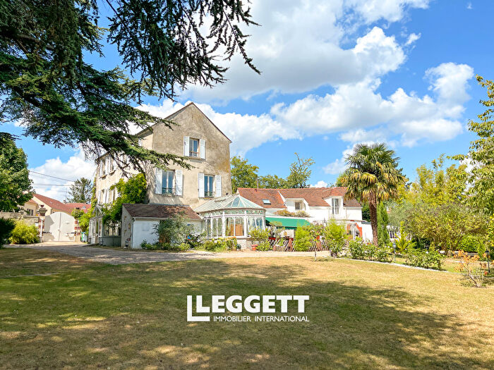 Maison 11 pièces à Villiers-Adam, à vendre
