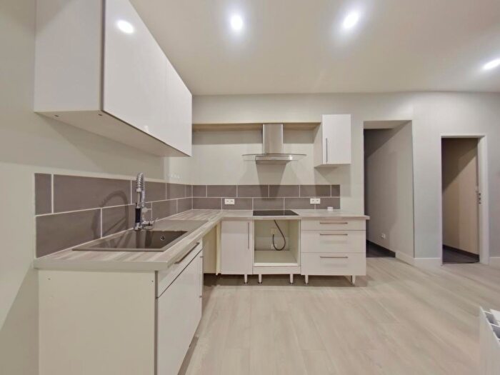Châtellerault, Centre-ville - Appartement 3 pièces à louer