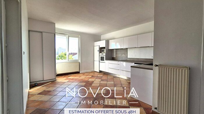 Appartement 4 pièces à Lyon 8ème, La Plaine, Santy, à louer