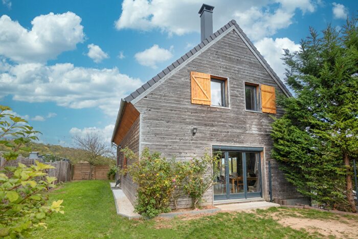 Maison à vendre - Le Meux - 7 pièces - 6 chambres