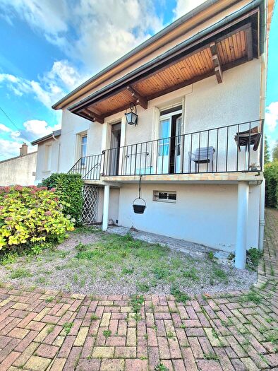 Maison à vendre - Autun, Saint-Andoche - 6 pièces - 4 chambres