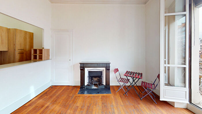 Appartement à vendre - Grenoble, Gare - 3 pièces - 2 chambres