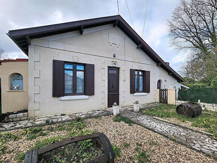 Maison à vendre - Fargues-Saint-Hilaire - 5 pièces - 3 chambres