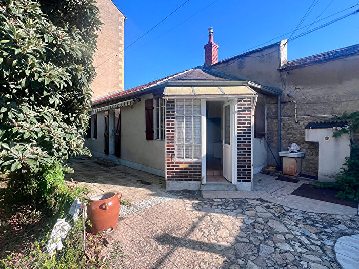 Nevers, Alsace Lorraine Rotonde - Maison 2 pièces à vendre