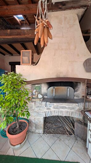 Maison à vendre - Saint-Étienne-du-Bois - 4 pièces - 2 chambres