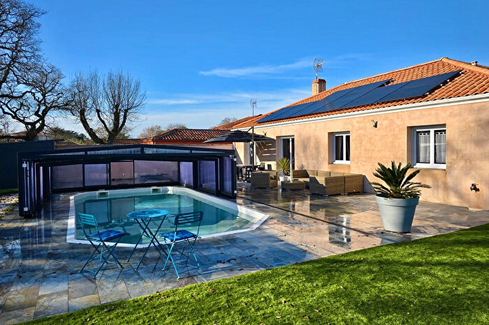 Maison à vendre - La Plaine-sur-Mer - 6 pièces - 4 chambres