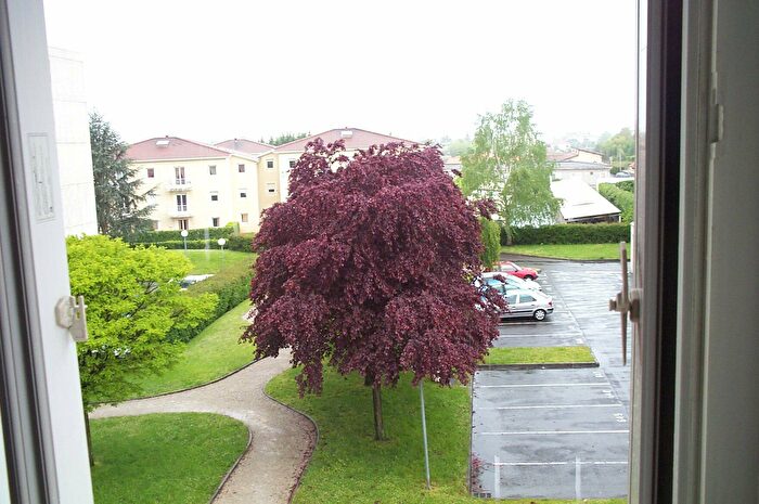 Appartement à louer - Pau, Le Hameau - 1 pièce