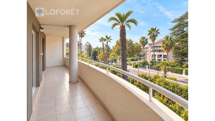 Appartement 4 pièces à vendre à Cagnes-sur-Mer, Les Bréguières