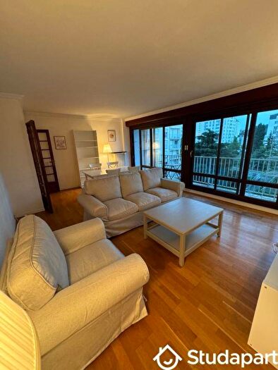 Appartement à louer - Les Fontaines, Tours - 1 pièce - 1 chambre