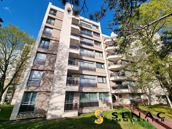 Appartement à vendre - Saint-Leu-la-Forêt - 3 pièces - 2 chambres