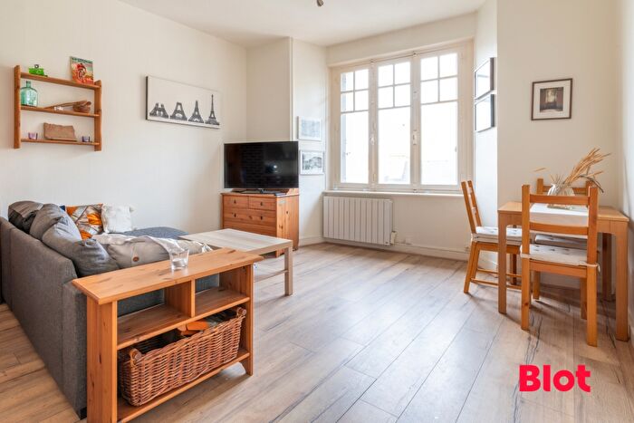 Appartement à vendre - Dinan - 2 pièces - 1 chambre