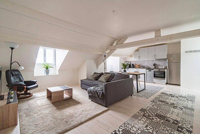 Laon Zola-Neufchâtel-Orgeval, Reims : Appartement 4 pièces à louer