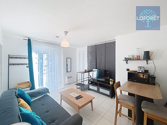 Appartement à louer - Rambouillet, Groussay, Providence, Gommerie, Vernes, Dreyfus - 2 pièces - 1 chambre