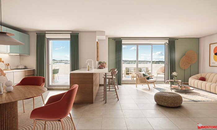 Appartement à vendre - Saint-Louis, Centre-ville - 4 pièces