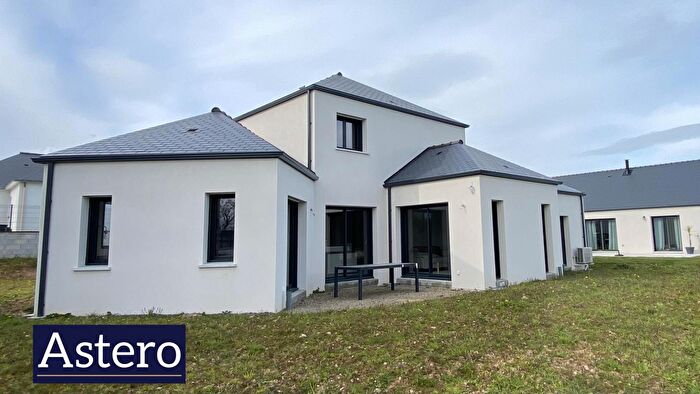 Maison à vendre - Locminé - 6 pièces - 5 chambres