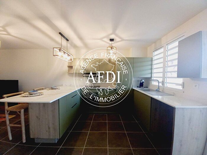 Appartement à louer - Fort-de-France - 3 pièces - 2 chambres