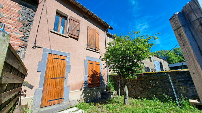Manzat - Maison 5 pièces à vendre