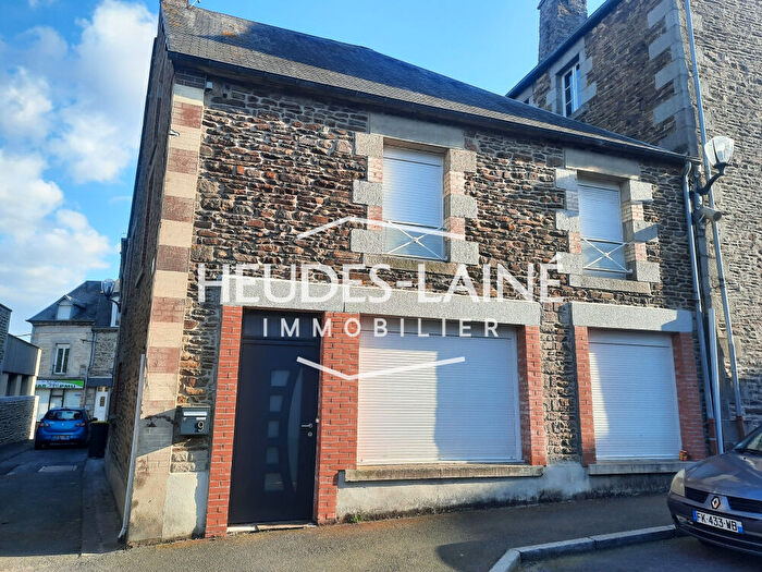 Maison à vendre - Saint-James - 6 pièces - 4 chambres