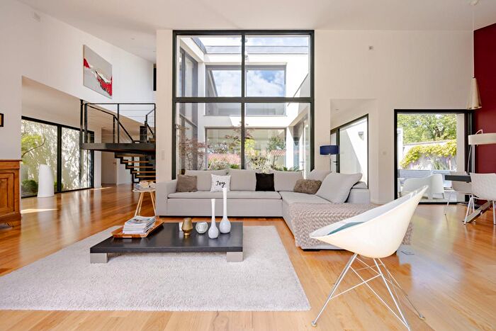 Maison à vendre - Clisson - 8 pièces - 4 chambres