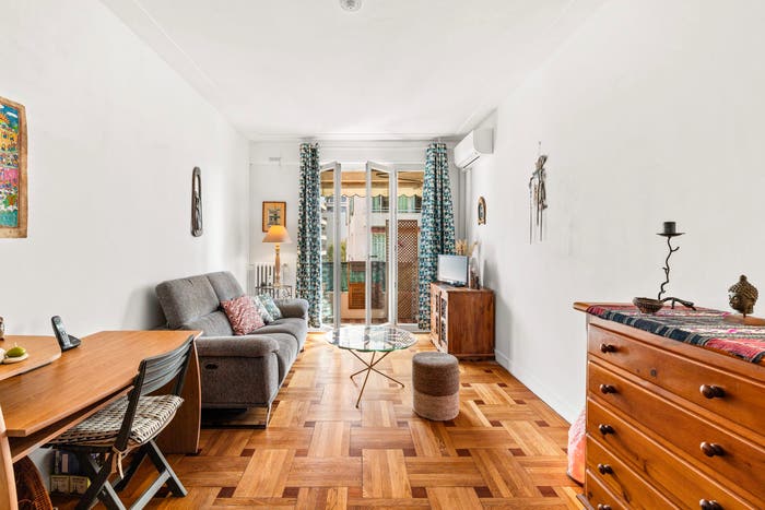 Nice, Saint-Philippe, Estienne d'Orves : Appartement 2 pièces à vendre