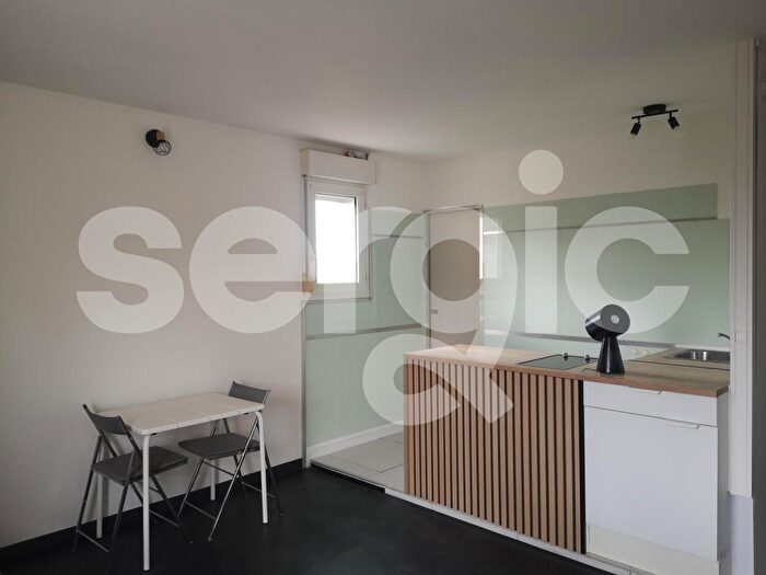 Orléans, Soleil Levant, Champ de Mars - Appartement 1 pièce à louer
