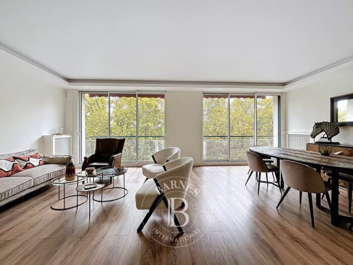 Appartement à louer - Paris e , Porte de Saint-Cloud, Auteuil-Sud - 3 pièces - 2 chambres