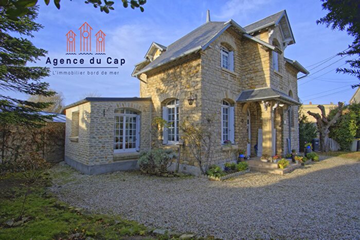 Maison à vendre - Courseulles-sur-Mer - 6 pièces - 3 chambres