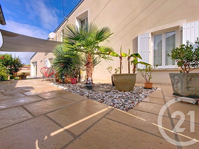 Maison à vendre - Vergeroux - 5 pièces - 3 chambres