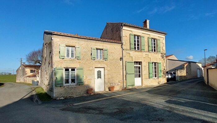 Maison à vendre - Nantillé - 5 pièces - 3 chambres