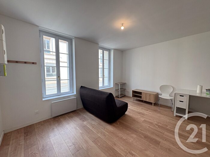Saint-Quentin, Centre-ville : Appartement 2 pièces à louer