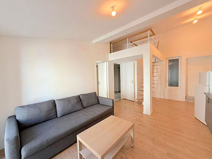 Appartement à louer - Bordeaux, Capucins, Saint-Michel - 2 pièces - 1 chambre