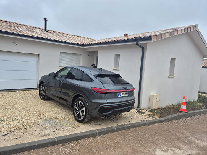 Maison à vendre - Vaux-sur-Mer - 4 pièces - 3 chambres