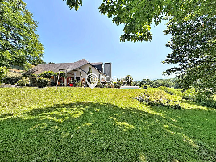 Maison 6 pièces à vendre à Coarraze