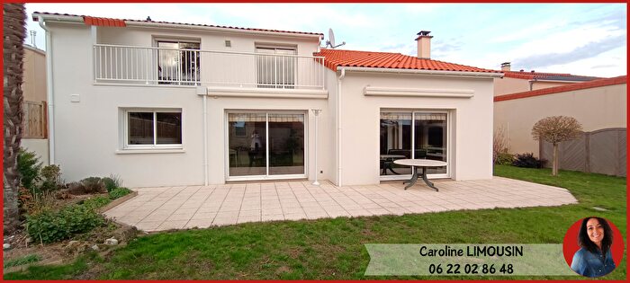 Maison à vendre - Cholet - 6 pièces - 3 chambres