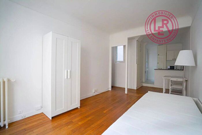 Appartement à louer - Archives, Paris ème arrondissement - 1 pièce