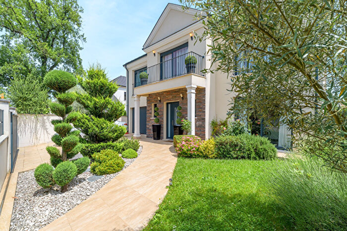 Maison 6 pièces à Le Plessis-Trévise, Marbeau, Coeuilly, à vendre