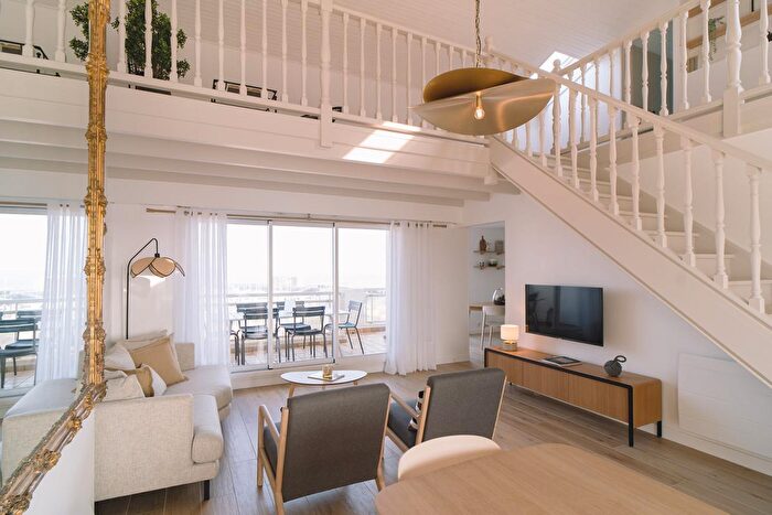 Appartement 5 pièces à Noirmoutier-en-lîle, Herbaudière, à vendre