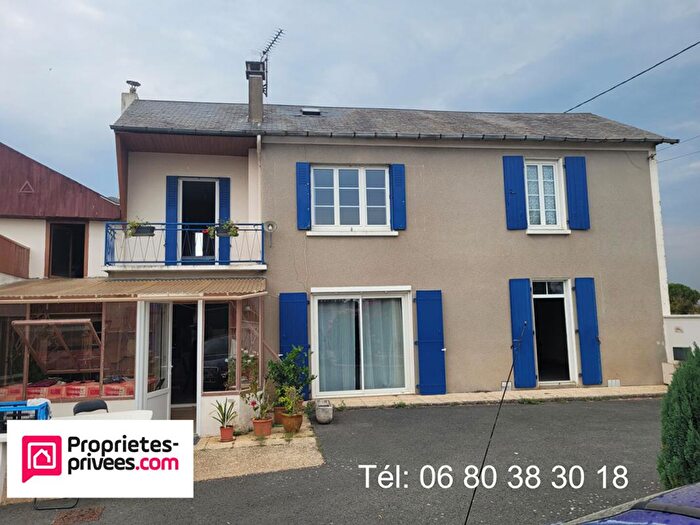 Maison à vendre - Fontenay-le-Comte, Les Moulins, La Gare - 6 pièces - 4 chambres