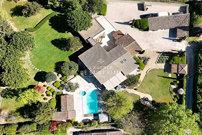 Maison 6 pièces à vendre - Châteaurenard, Barret, Lonnes, La Crau