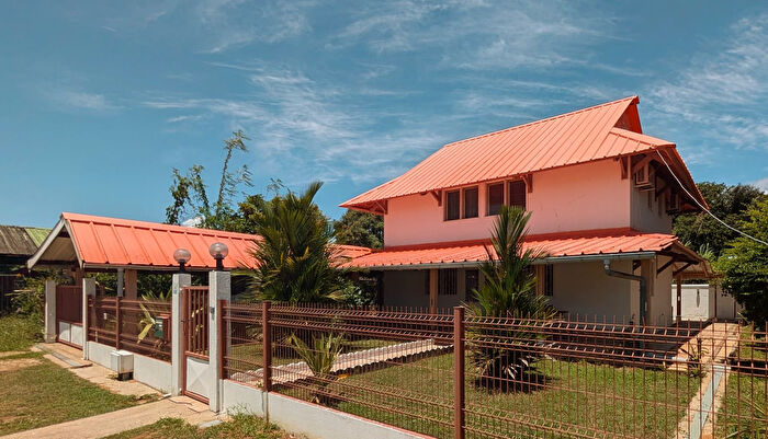 Maison à vendre - Macouria - 5 pièces - 4 chambres